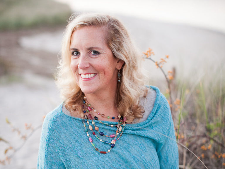 Women Who Inspire: Ellen Braley of El's Cards | whitneysowles.com